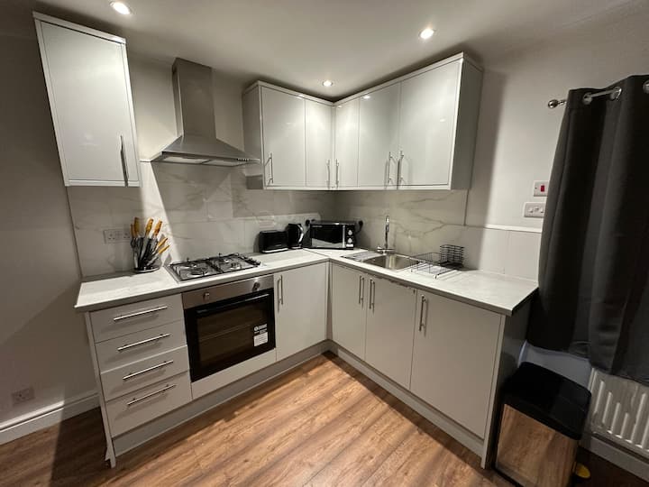 Rosewood Suite|droitwich Spa - Bromsgrove
