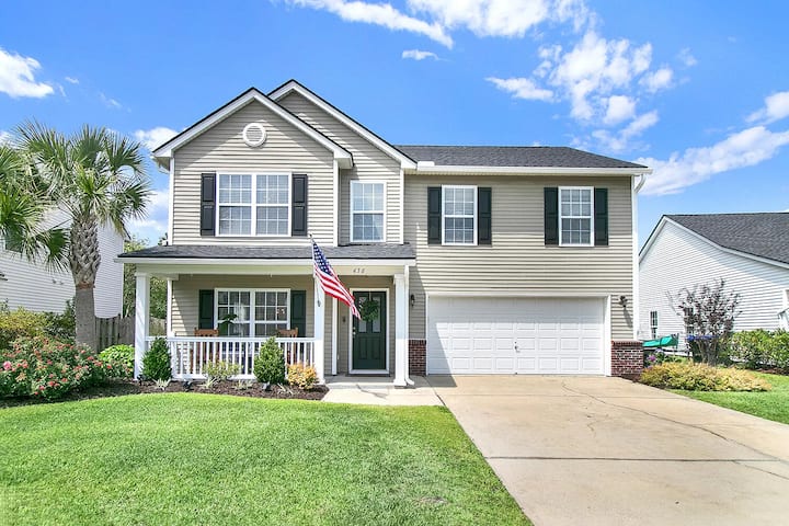 Cozy, Spacious, Modern Home In Summerville, Sc - Summerville, SC