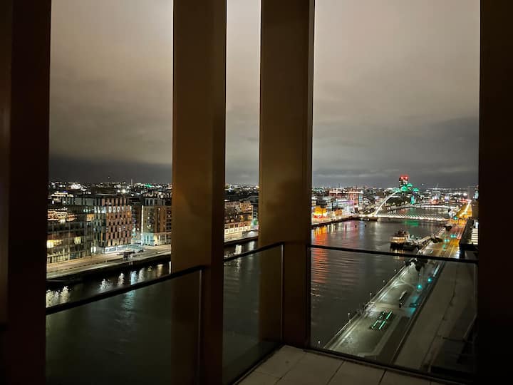 Modern&luxury Apartment Balconies-views
3arena - Dublin Airport (DUB)