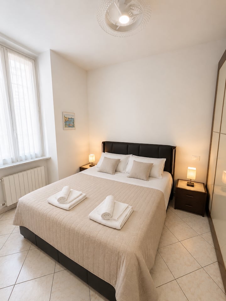 Casa Deluxe A/c Wi-fi - Laigueglia