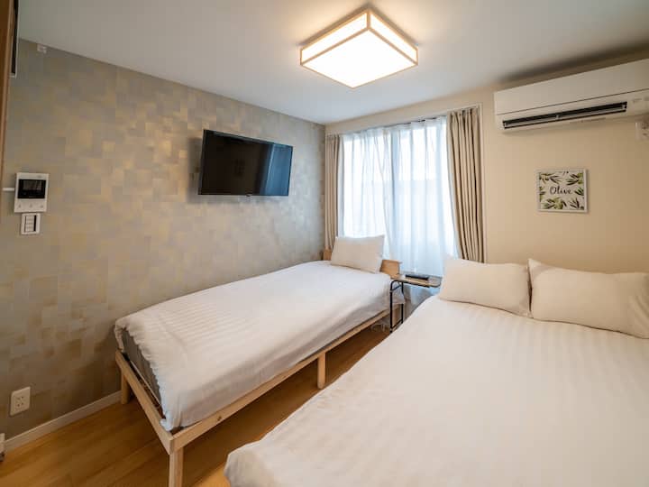 高円寺101～さくら旅館～/最大3名/ｱﾒﾆﾃｨｰ完備/ダブルベッド1台シングルベッド１台 - Chofu