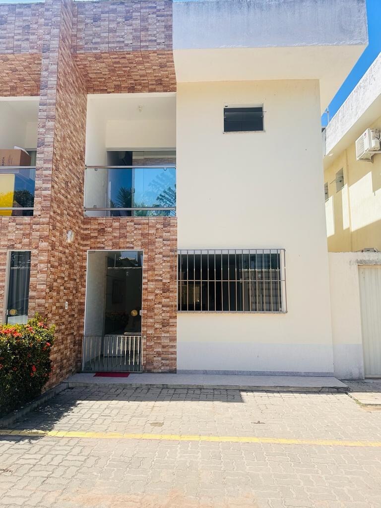 2 bedroom house with en-suites near the Axé Moi Arena! - Houses for ...