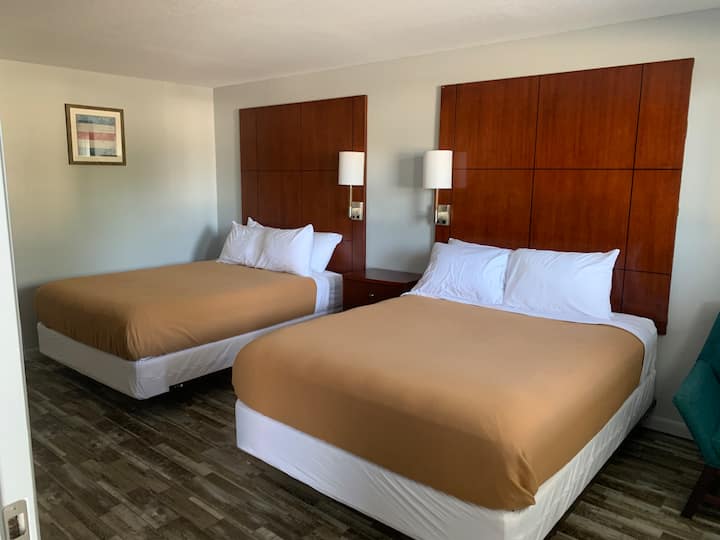 Newly Remodeled Hotel. Unit 2 - Amelia Island, FL