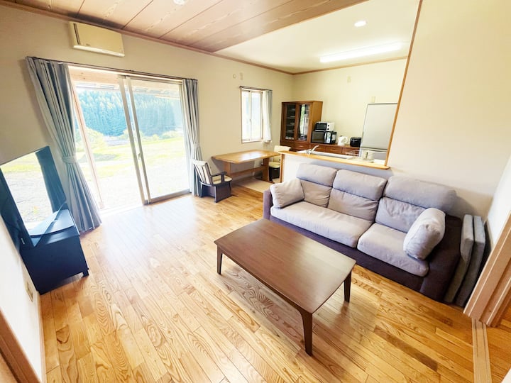 Rural Villa With Onsen & Scenic Mountain View - Tsuyama