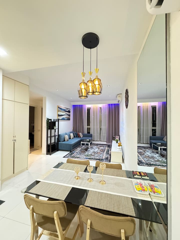 Klcc Marc Residence By Az Line
Room With Projector - Malaysia