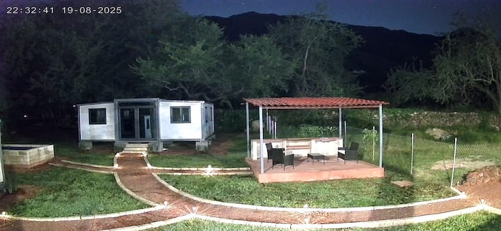 Granja Con Dos Casas A Estrenar Nuevas - Ajijic