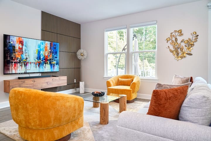 Modern Chic Getaway Near Dc & Fedex Field + Metro - Largo, MD