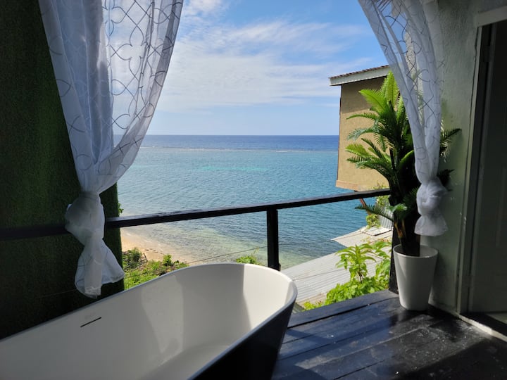 Beach Villa Near Ochi Rios - Jamaica