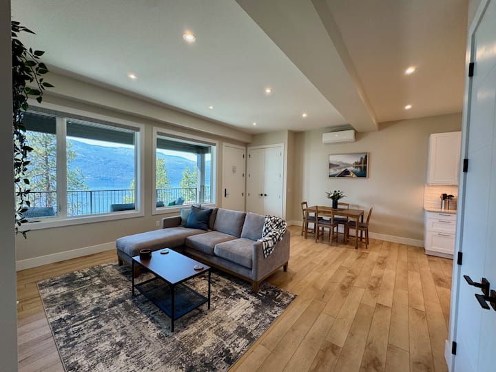 Okanagan Sunset - Lake Country