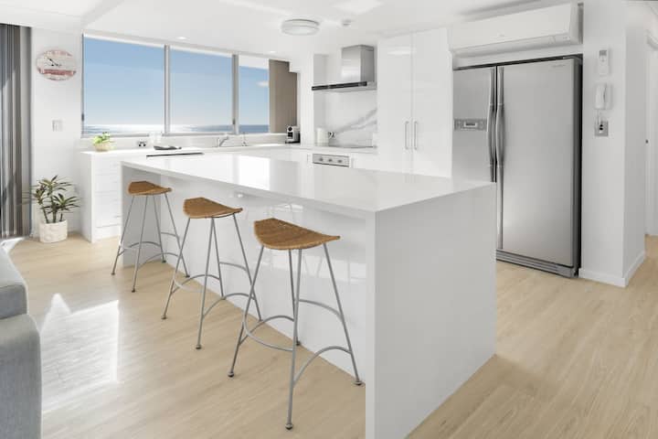 Northcliffe Terrace Beach Front - Gold Coast