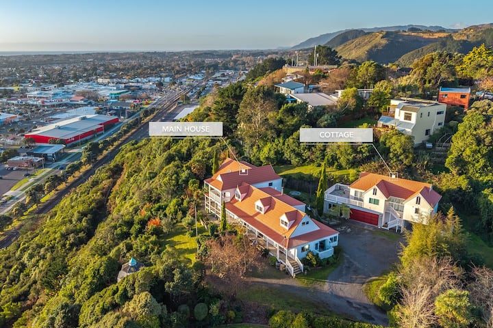 Classic Kiwi Comfort, Quietly Grand. Blossom Room. -