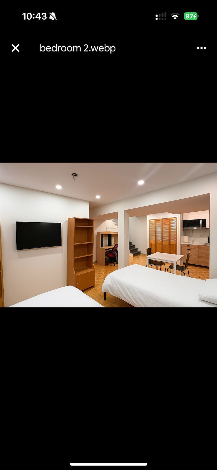Near Airport - Studio Basement - Dorval