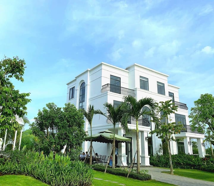 Biệt Thự Nghỉ Dưỡng Sân Golf - Tỉnh Tây Ninh