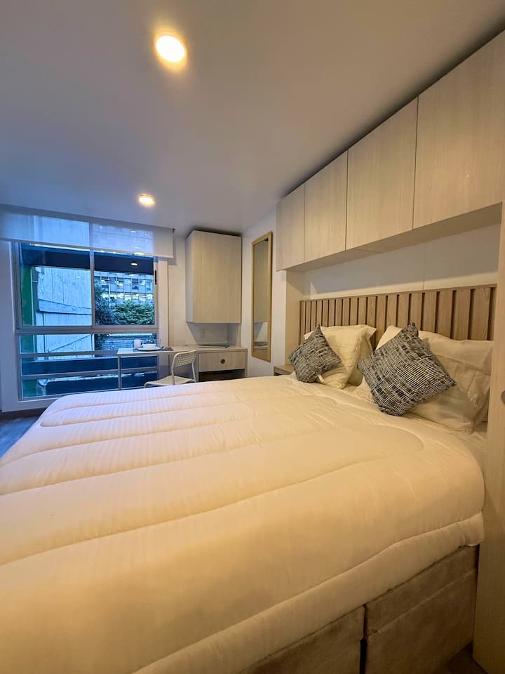 Renteo | Cozy Loft En El Centro Histórico Tm Aguas - Bogota