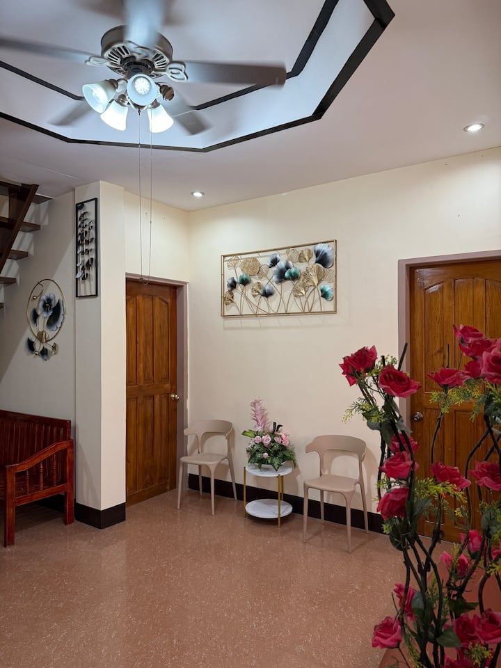 Resort House W/ Pool Access - Bayombong