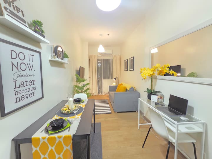 Modern Chic Condo In Sun Valley - Parañaque