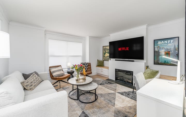 Marda Loop Character Gem - Calgary