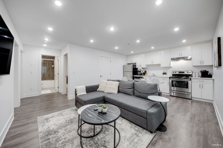 Modern 2bed Suite Near Capilano Bridge & Trails - North Vancouver