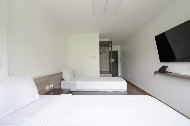 Comfort Twin Bedroom For 2 Pax In Manolo Fortich - Manolo Fortich