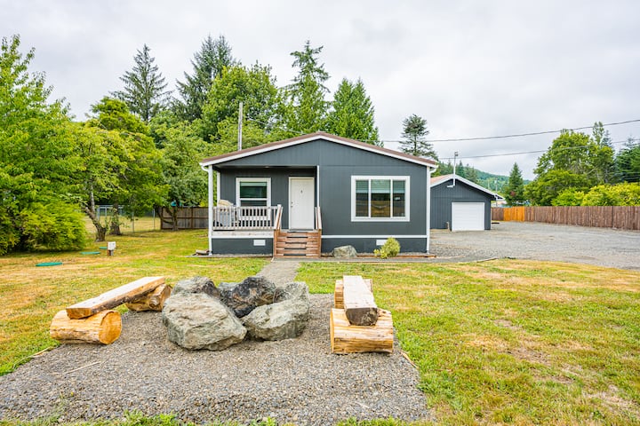 Beaver Pines:central Hiking Base - Forks, WA