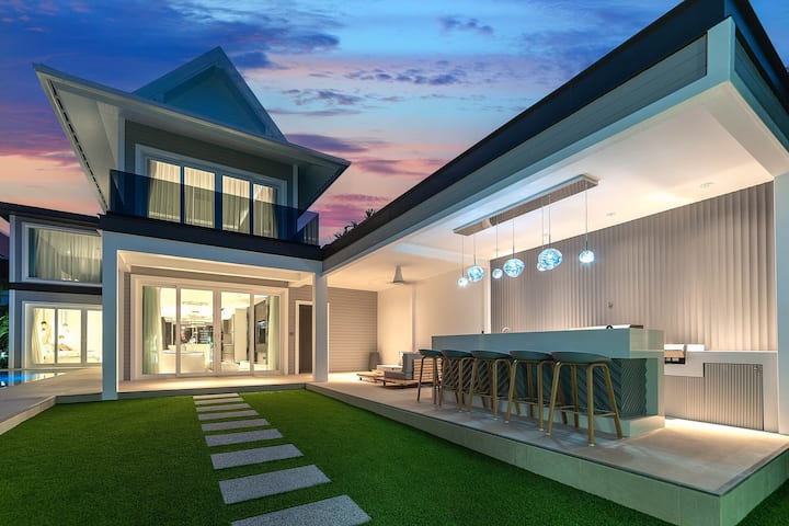 Pattayajomtienvilla /芭提雅中天豪华5卧泳池别墅#中天海滩 - Pattaya City