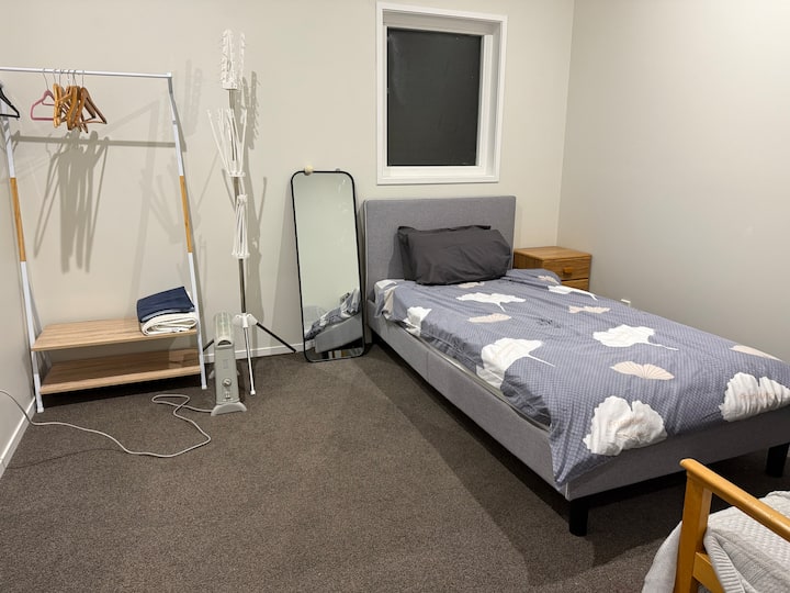 Walk To The City! Woman Only Affordable Room - Wellington