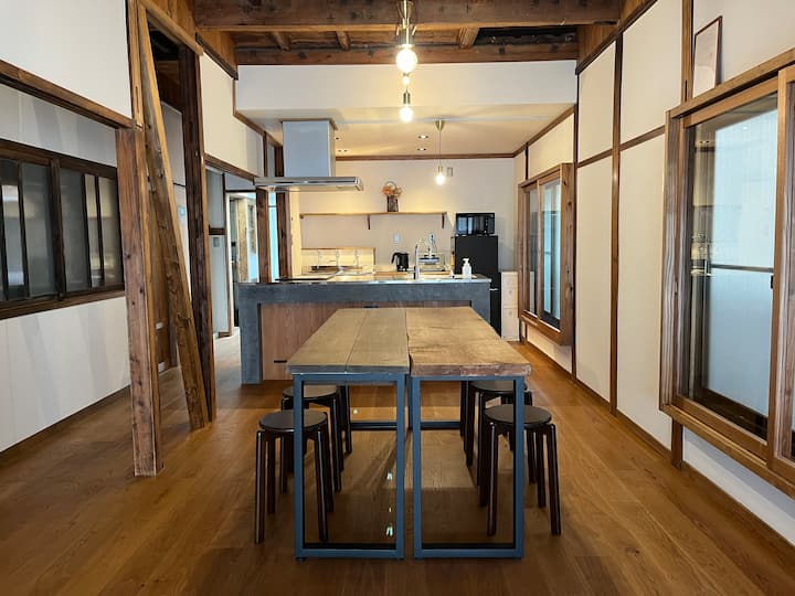 松本城まで徒歩8分/まるまる貸切・土間のある一軒家【tsugiya】 - Matsumoto