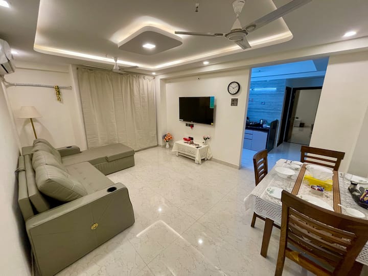 2bhk Lake View Powai -Star Homes Powai - Mumbai