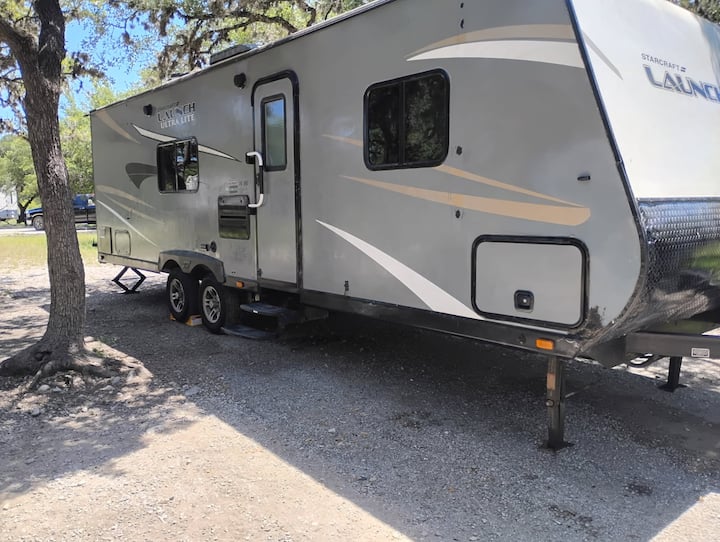 The Starcraft Inside Gardner State Park/concan - Leakey, TX