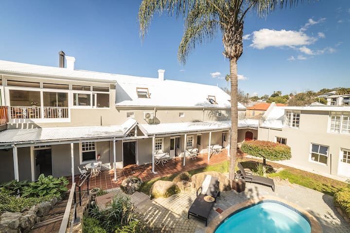 Nantes-vue Guest House Loft - Paarl