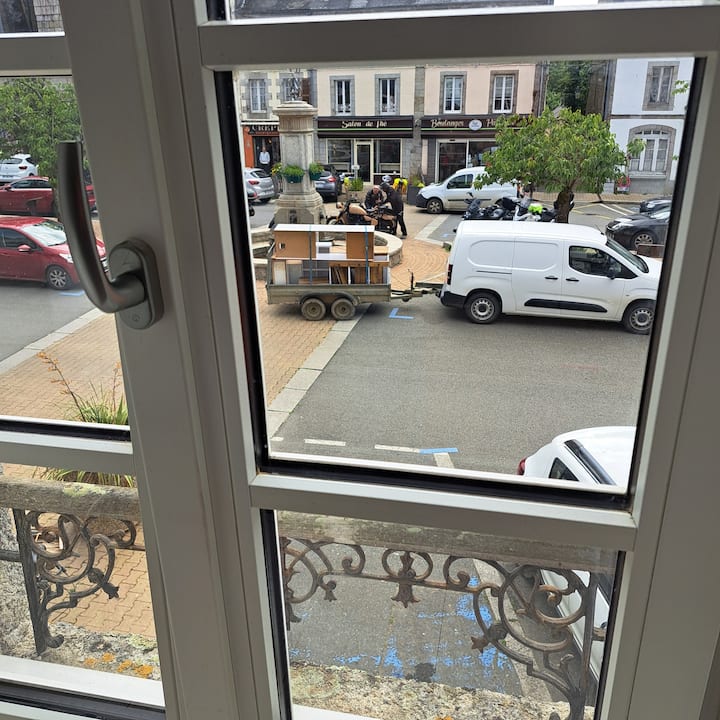 Bel Appartement Au Centre - Huelgoat