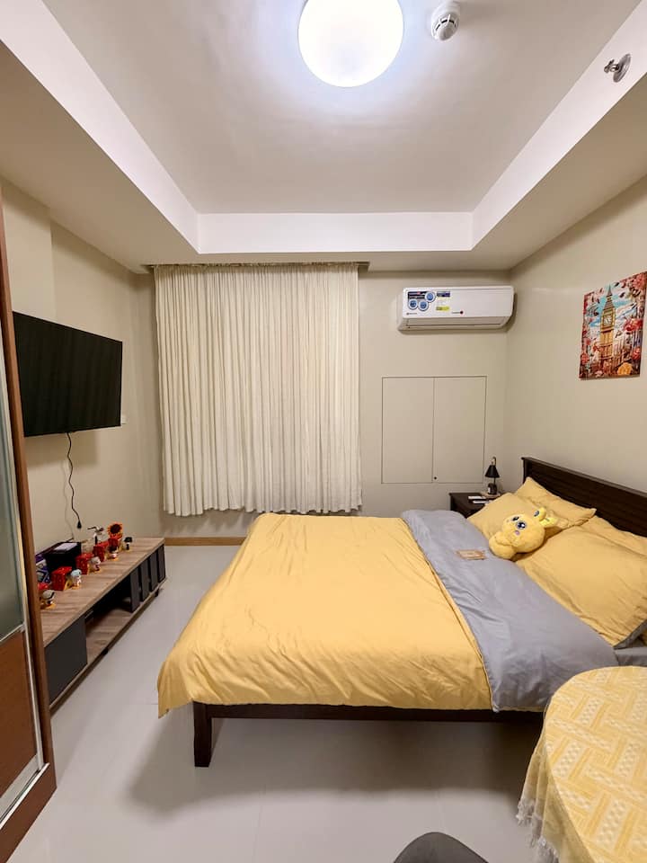 Sunshine Haven & Hue
Wifi+netflix Near Bgc&mrt - Pasig