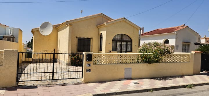 Casa Natalie, Ferienhaus, 3 Km Zum Meer - La Marina