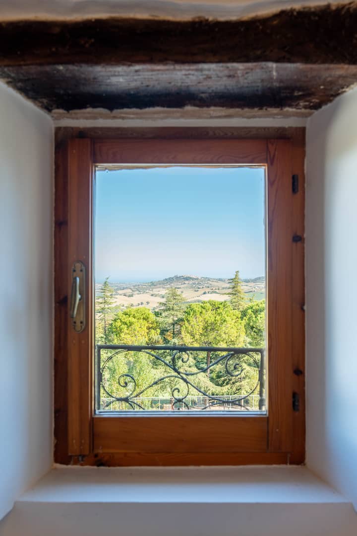 Borgo Montelupone [La Finestra Sul Mare] - Recanati