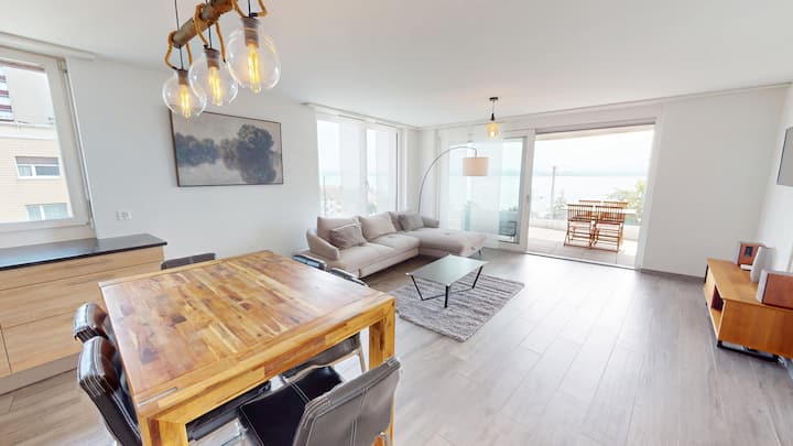 Lake View 2 Bed 2 Bath Apt With Spacious Balcony - Neuchâtel