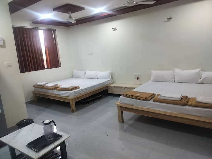 Superior Family Room - Matheran