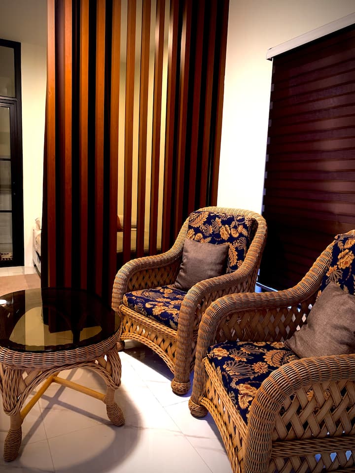 Walk To The Beach + Local Eats - Island Garden City of Samal