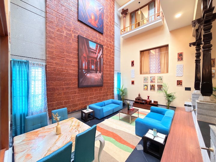 4bhk Luxury Spacez Villa With Private Theatre - バンガロール