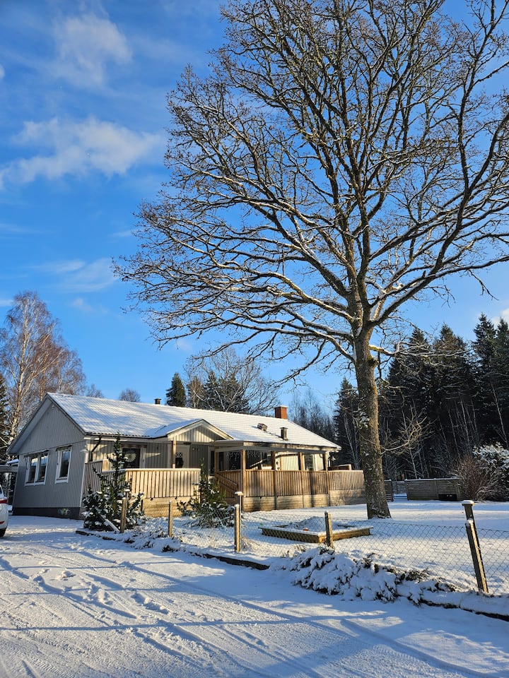 Hus, Pool Och Lantliga Vibes. - Markaryd