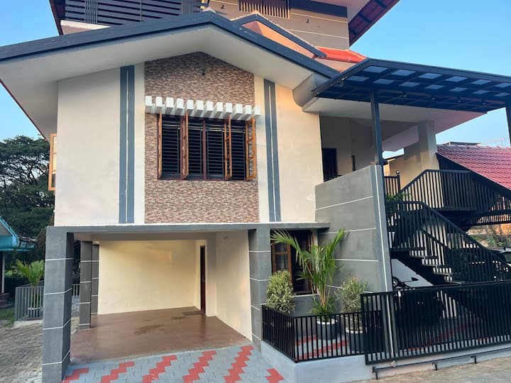 Ragaveena, Your Home Away From Home - Kannur