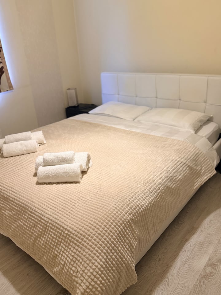 Cozy Apartment, 150 M From Târgu Mureș Hospital - Târgu Mureș