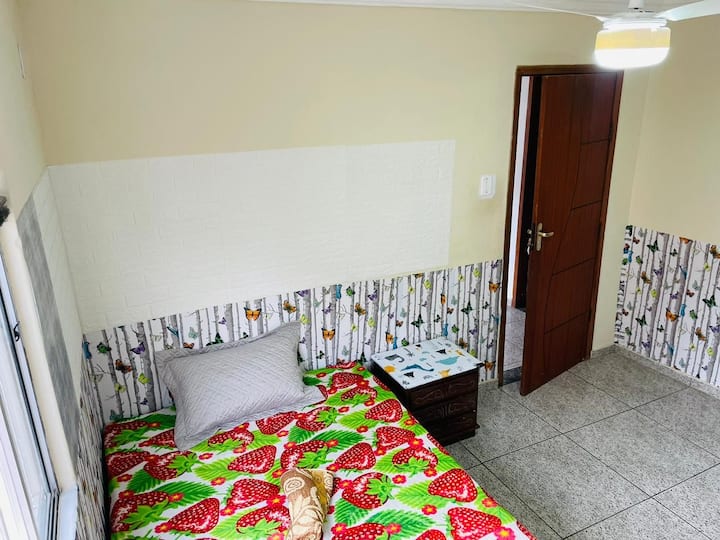 Casa Grande E Espaçosa. - Itabira