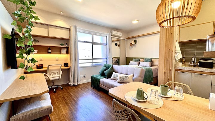 Charmoso, Funcional E Confortável Na Asa Norte - Brasília