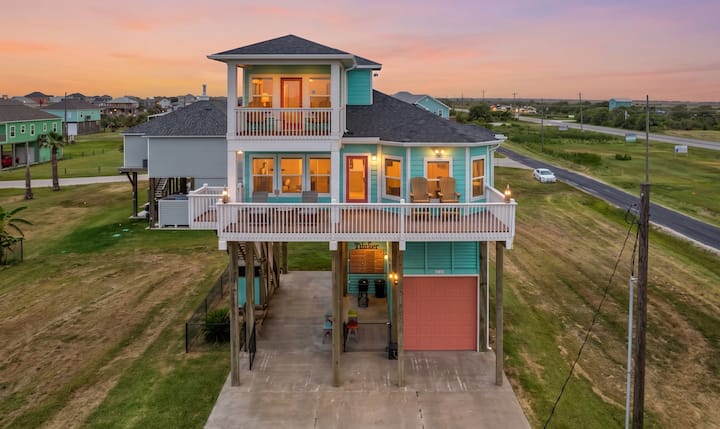 Steps To The Beach L Tiki Bar L Free Cancellation - Texas City