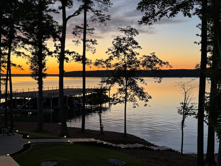 New! Lakefront, Kayaks, Paddleboards, Games - Littleton, NC