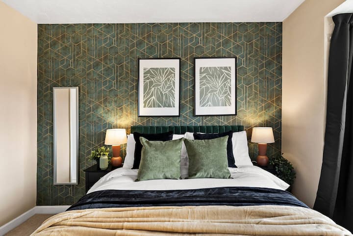 Perfect For Business & Groups| 5 Br | Free Parking - Cheltenham