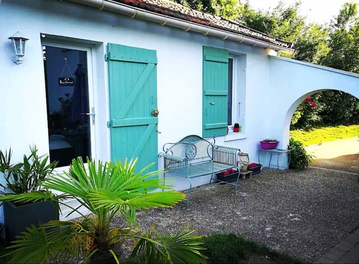 Studio Charmant, Tiny House - Indian Forest Yvelines