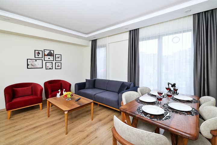 3 Bdr, 4 Ac Apt With Terrace Elevator At Taksim - Beyoğlu
