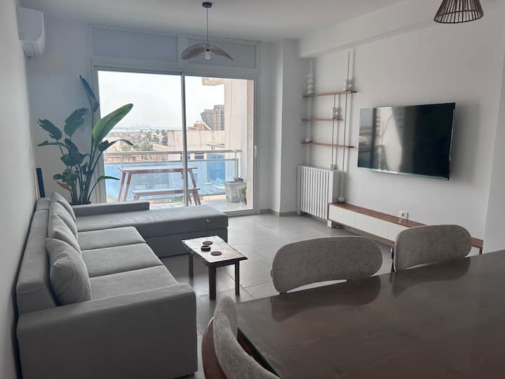 Perfectly Located In Tunis - Tunus şehir