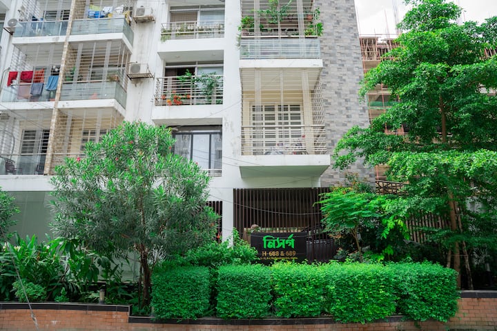 Spacious, Safe & Comfortable Apt - Dhaka